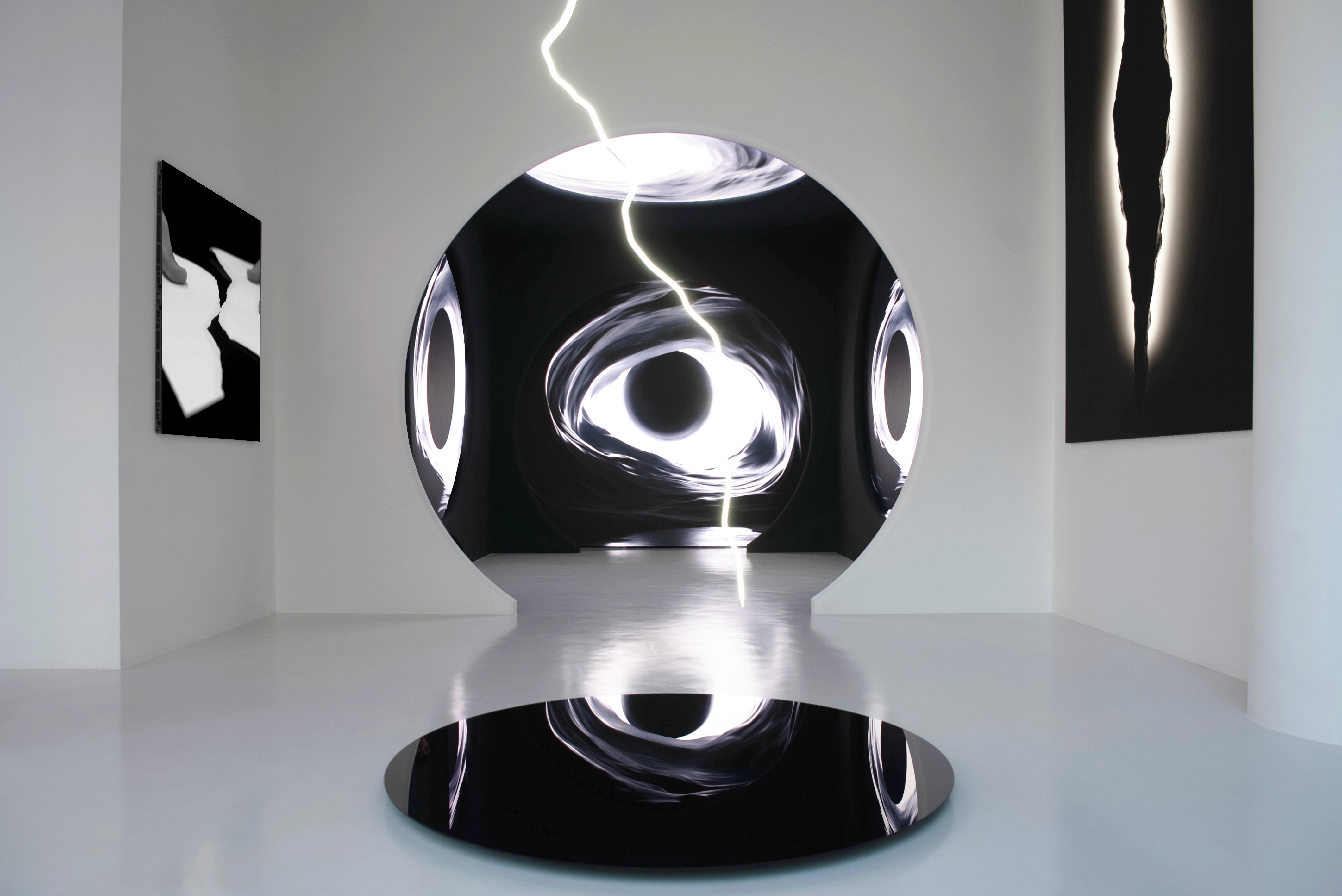 Exhibition Mareo Rodriguez | Load Gallery