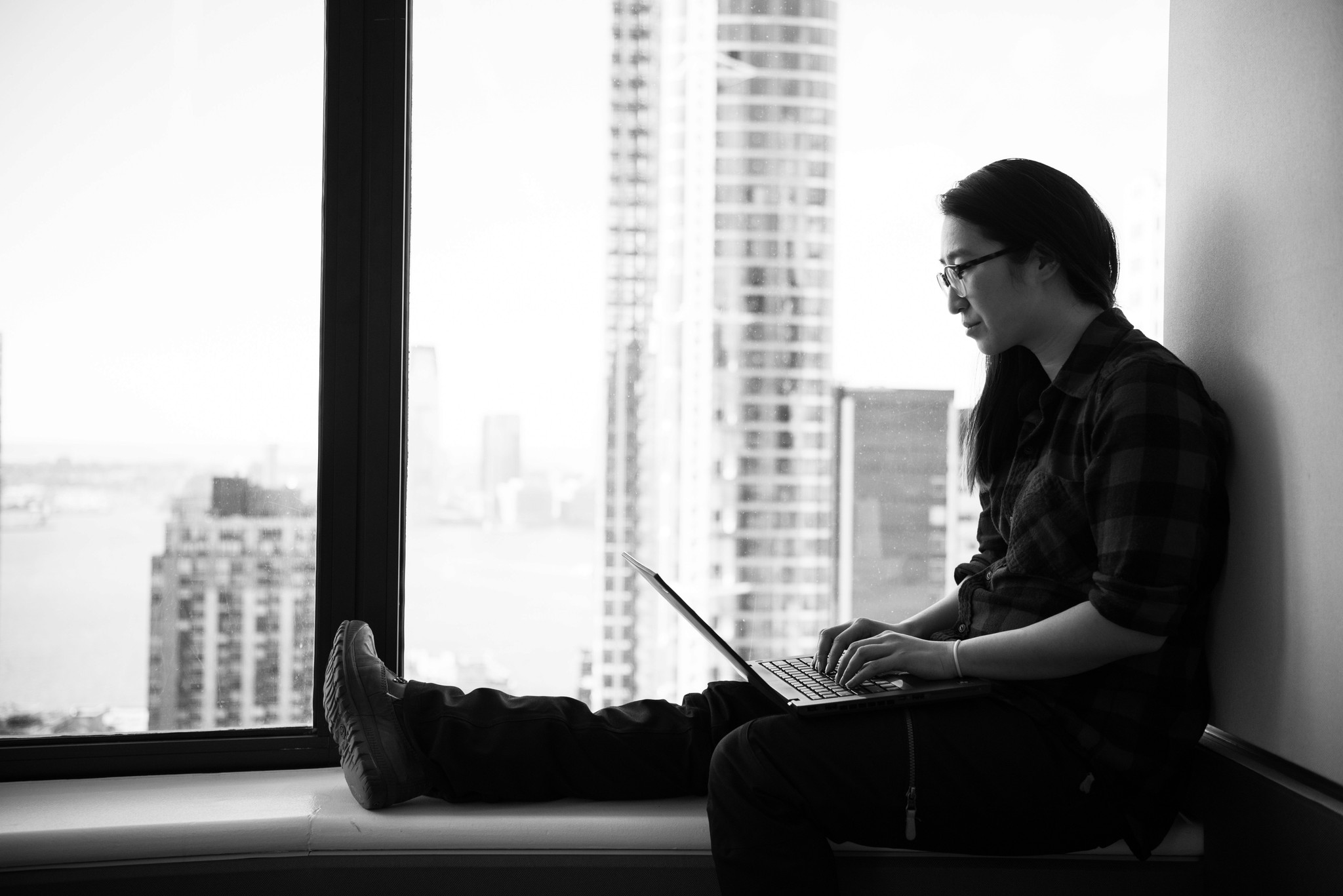 Complete Guide On How To Write A Research Paper Draft — Otio Blog