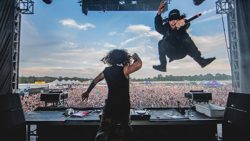 DVBBS