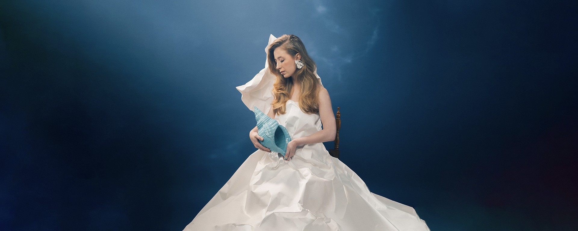 POLI NIKA | indie-pop singer & songwriter