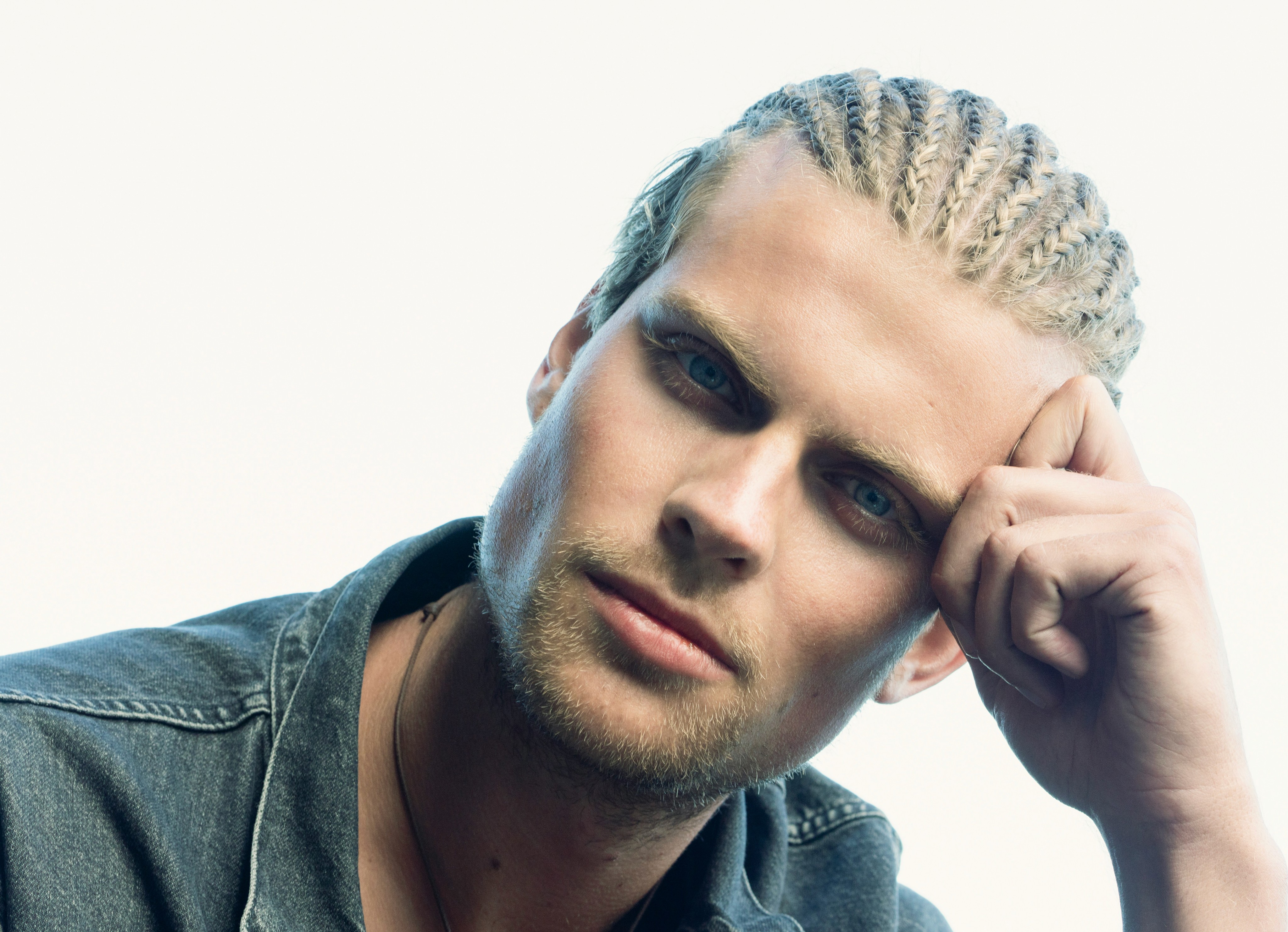 What Is Hard Mewing & How To Start Today (2024) - LooksMax AI - Get ...