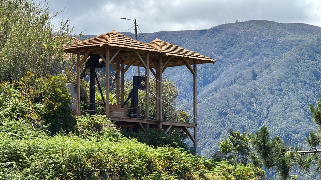 Giant Swing & Zipline Madeira | Adrenaline Experience