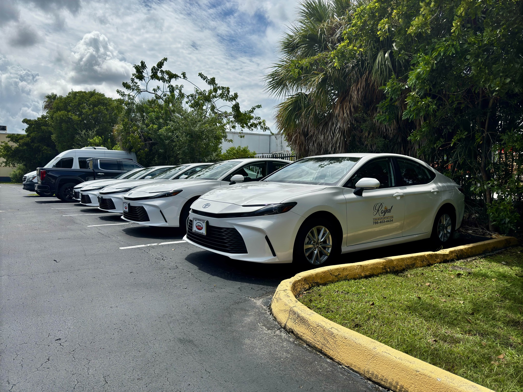 Royal Transportation - Non-Emergency Medical Transportation (NEMT) service