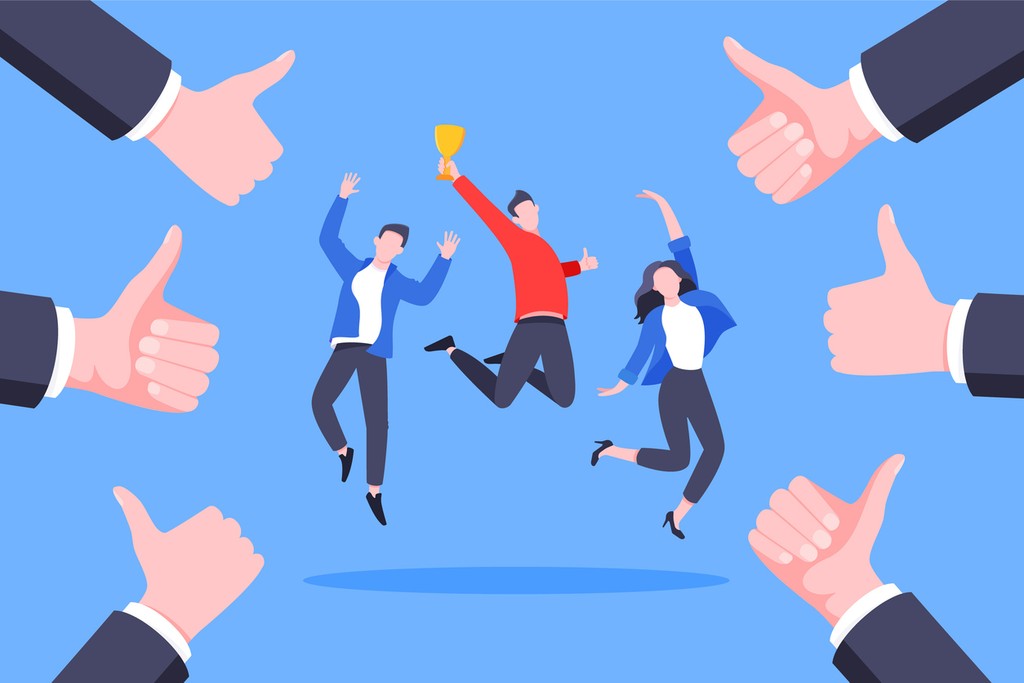 9 Team Incentive Ideas for Small Teams on a Budget