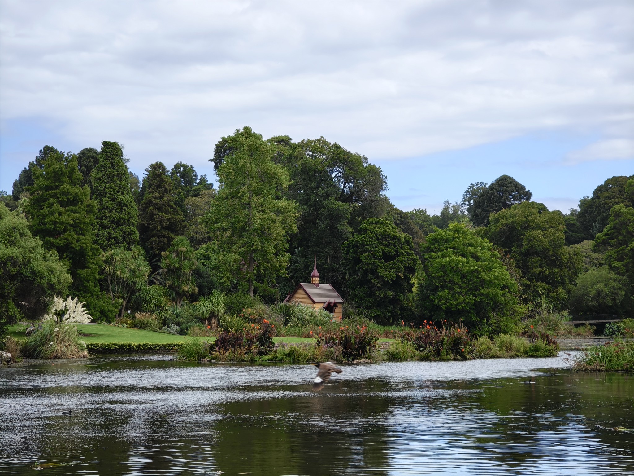 Best photo scavenger hunt ideas: Discover Melbourne With Deckle ...
