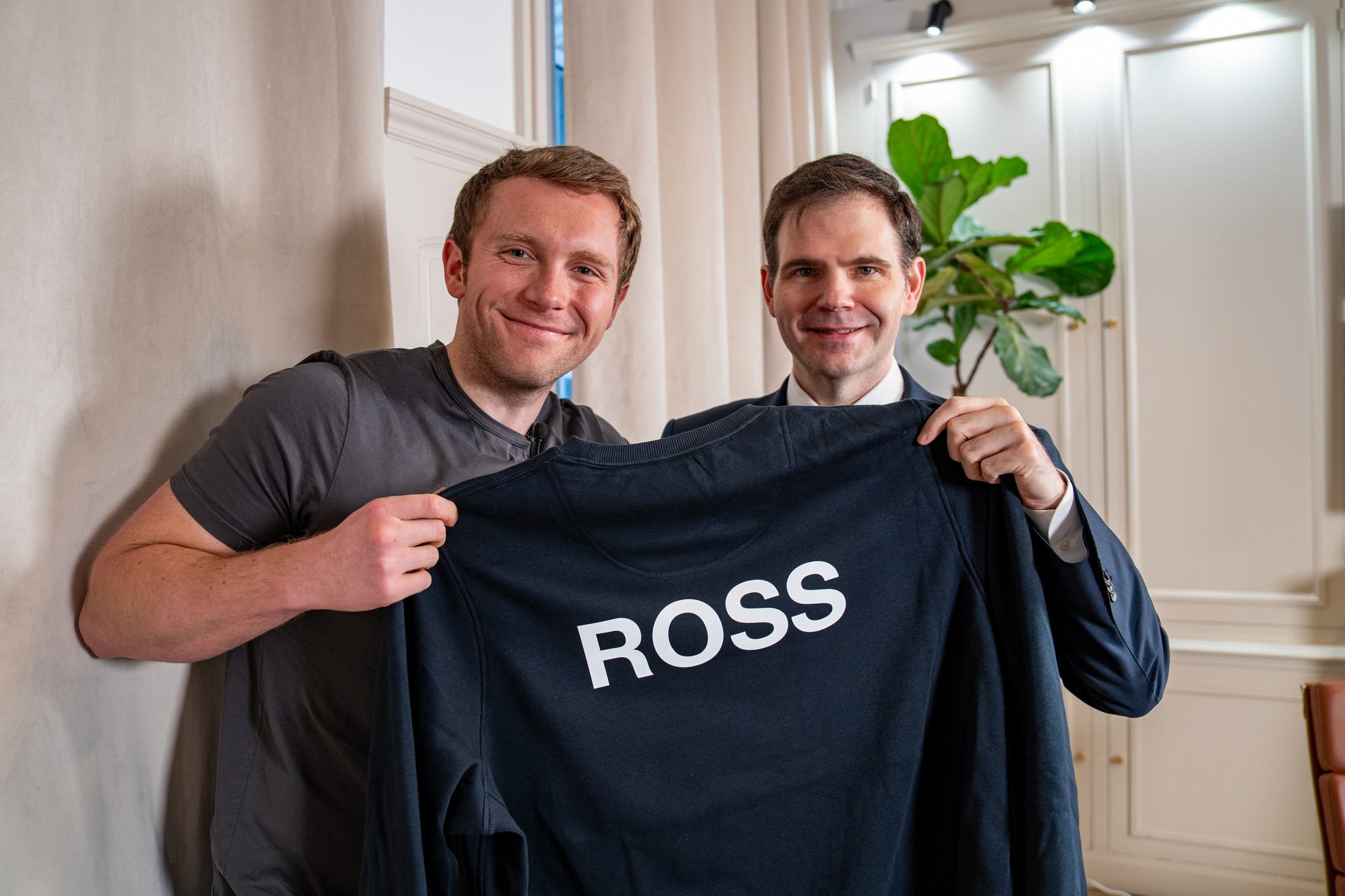 Jonathan Ross, Founder & CEO @ Groq: NVIDIA vs Groq - The Future of ...