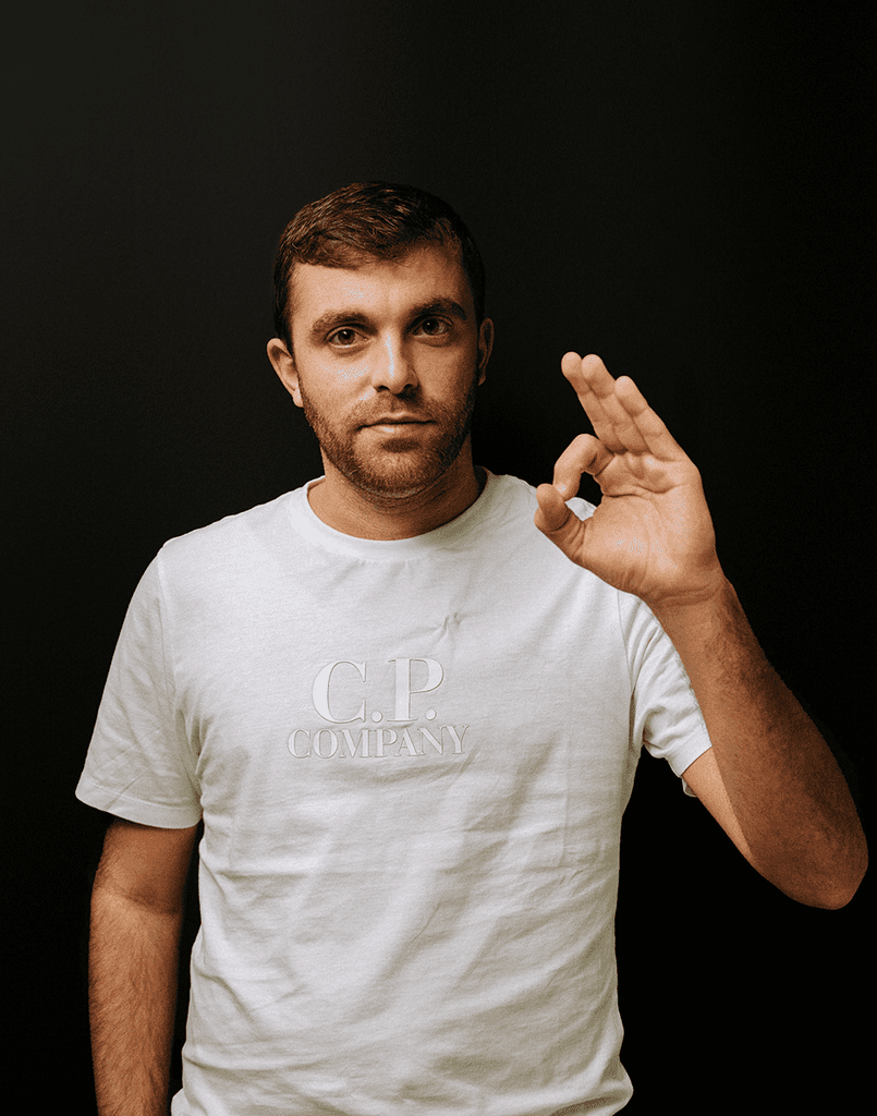 Mercedes Roa | Creator @ Double Tap