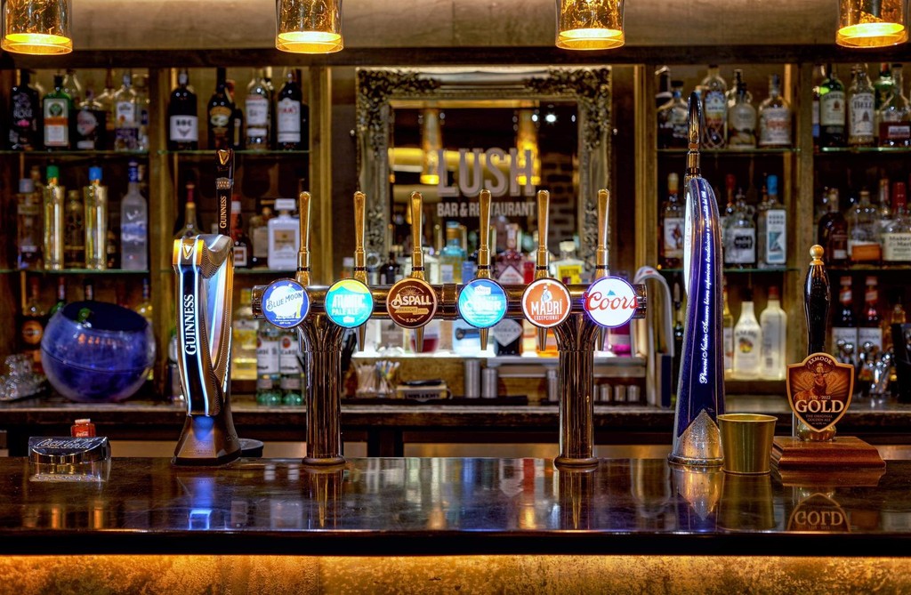 Home | Restaurants in Barnstaple | Lush Bar & Restaurant