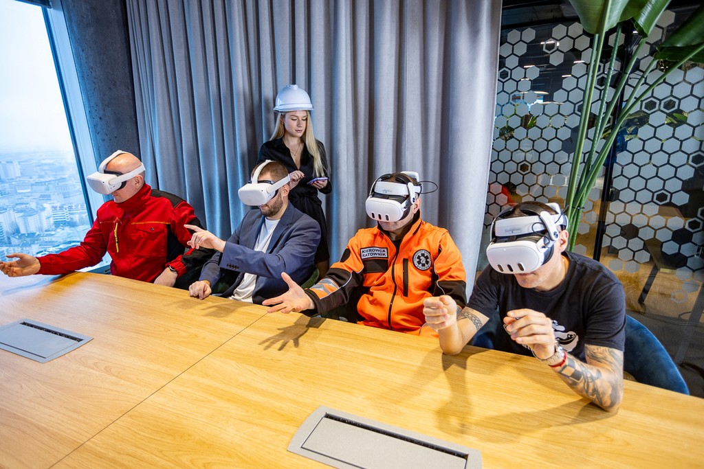 EHS VR — VR Safety Training for Fire, First Aid, Confined Spaces & LOTO