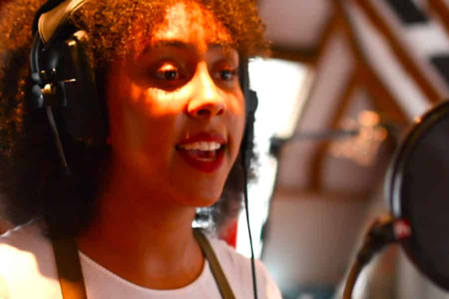 FIRST LISTEN: Raven from Brooklyn the musical - Newsplate