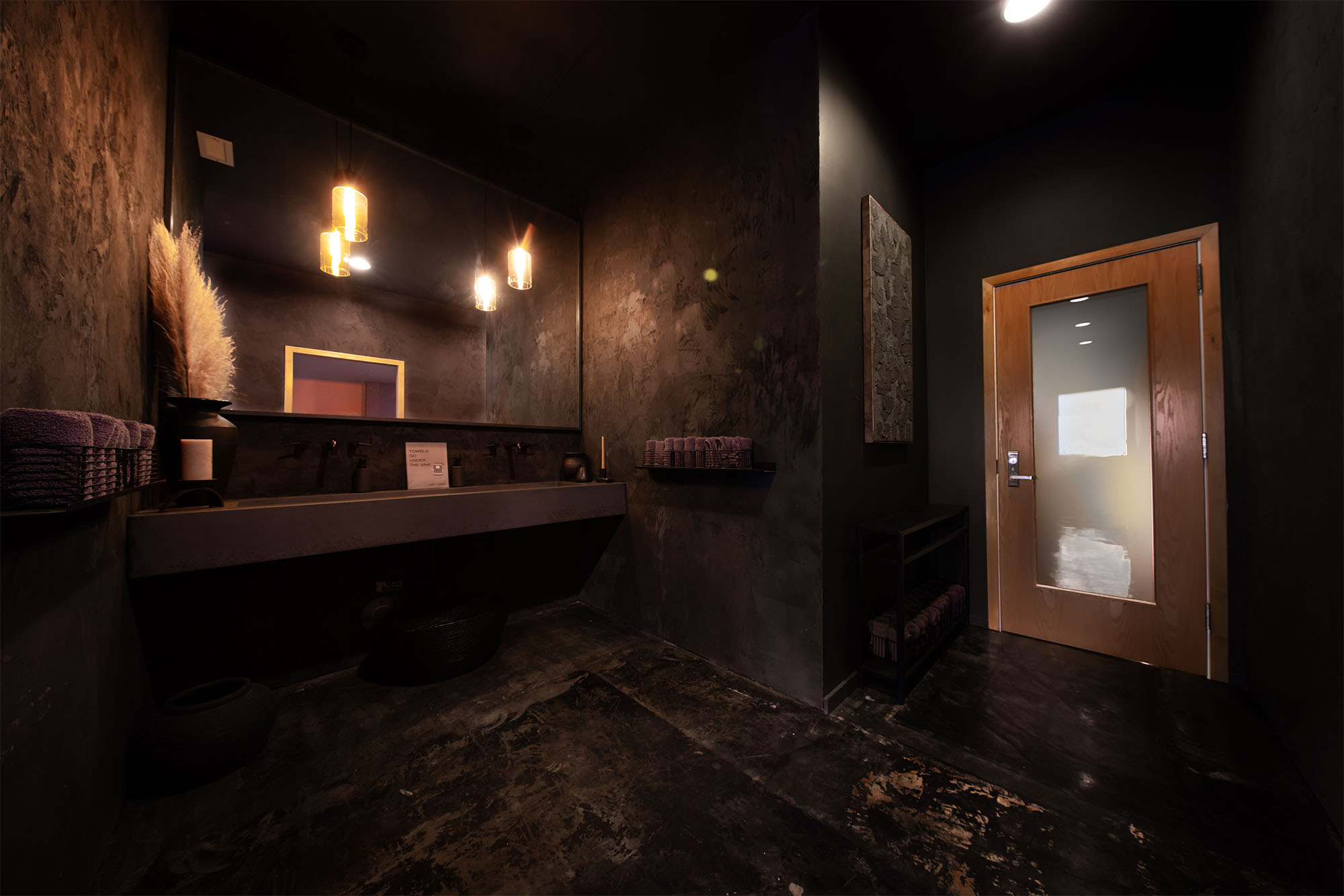 Particle Studios : Gallery