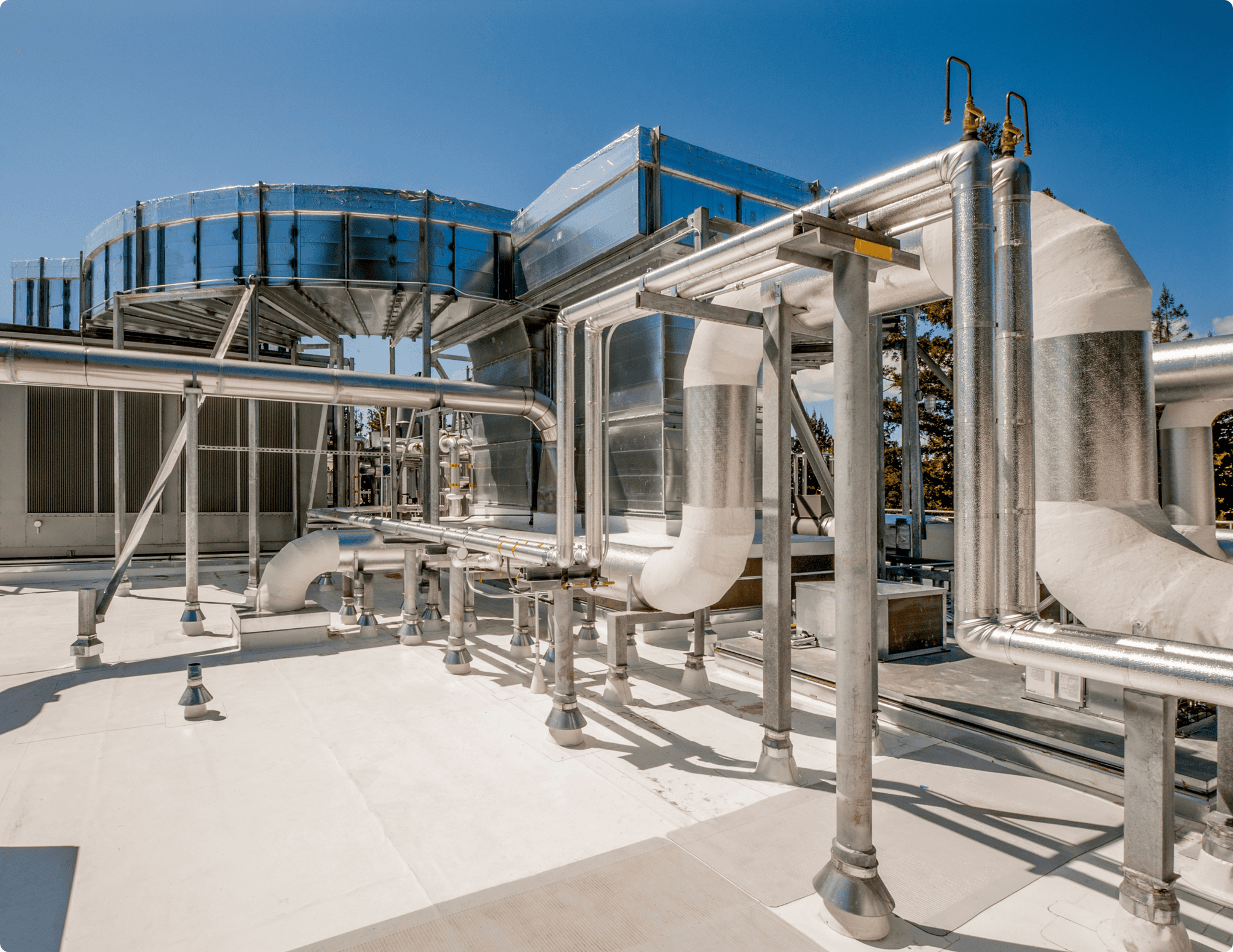 EDL Building Solutions / Serving 900+ facilities in Edmonton, AB