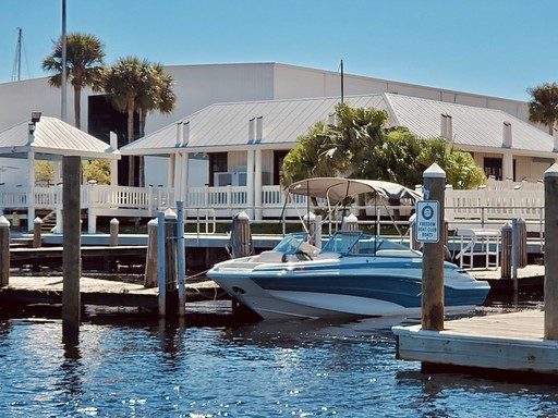 Windward Marinas
