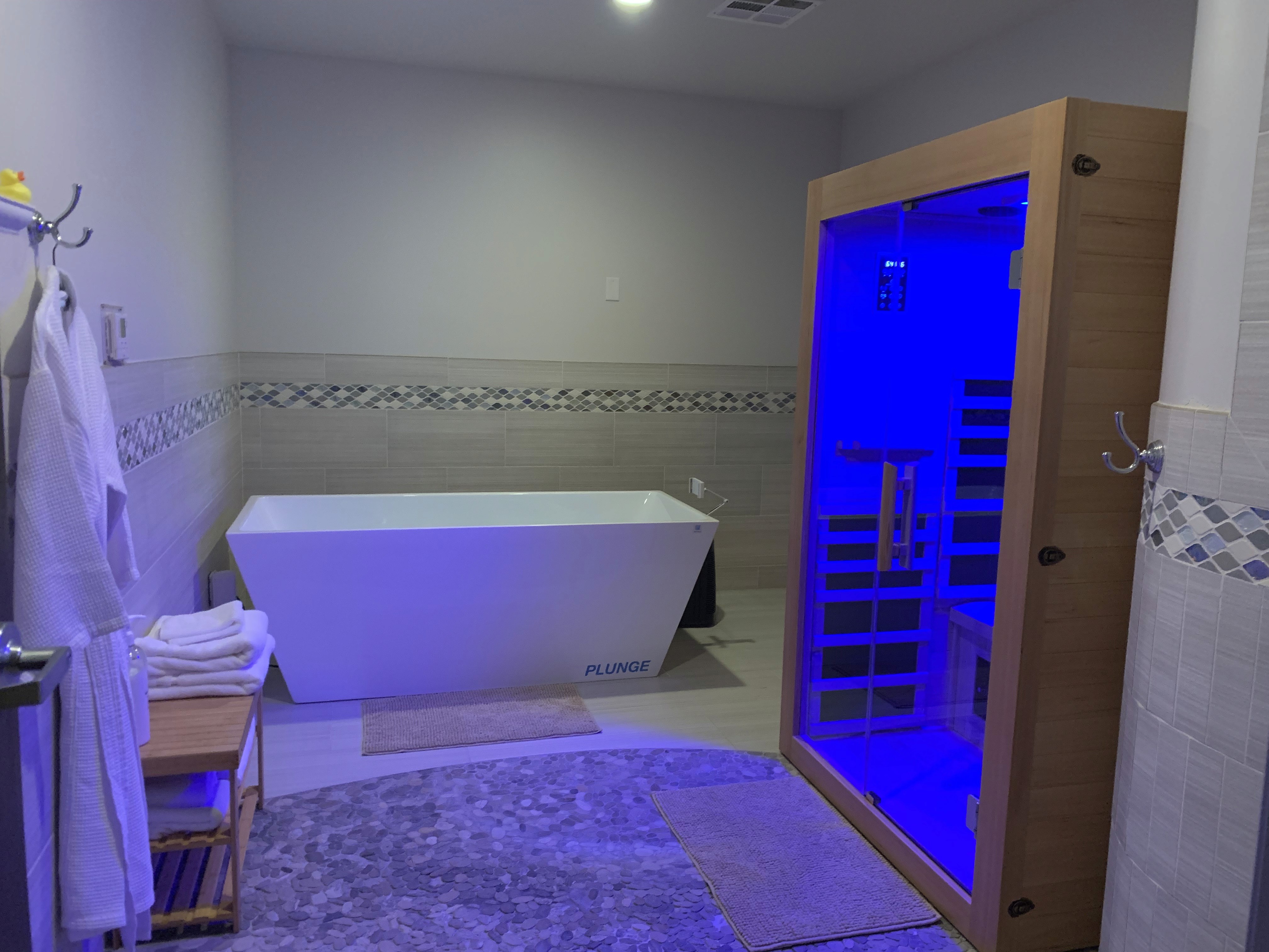 Cloud 9 Float + Spa | Best Spa in Folsom, CA