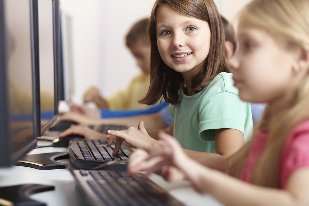 The Ultimate Guide to Kids Coding and Tech Education in 2025 - Pinecone Academy