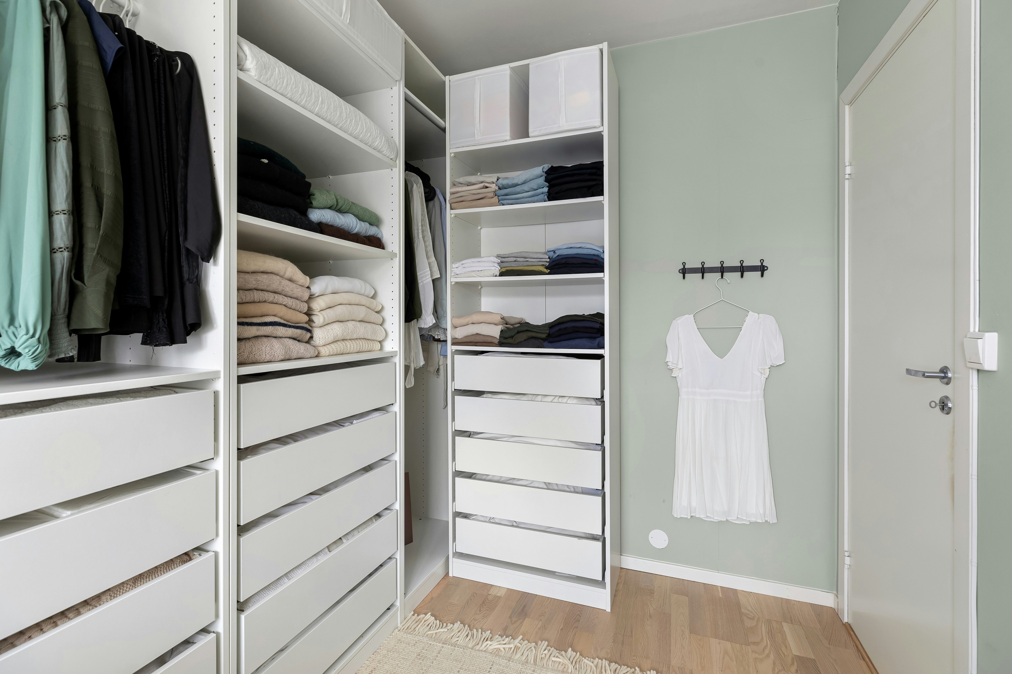 Step-by-Step Guide to Designing a Custom IKEA PAX Wardrobe - My Framer Site