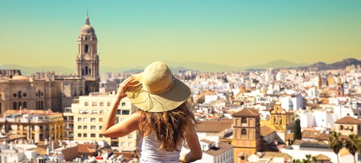 Moving to Spain? A Complete Guide for Expats | bunq Blog