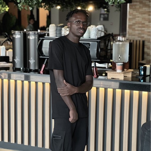 Enzi | Dream it. Build it. Race it.