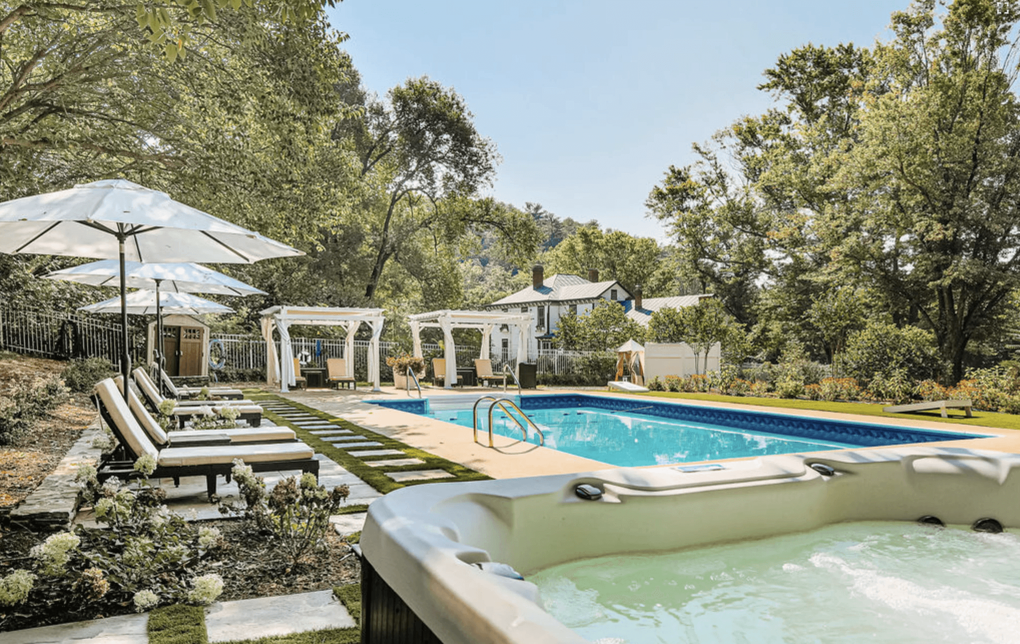 Nelson 151 Wine and Beer Trail Guide - Visit151