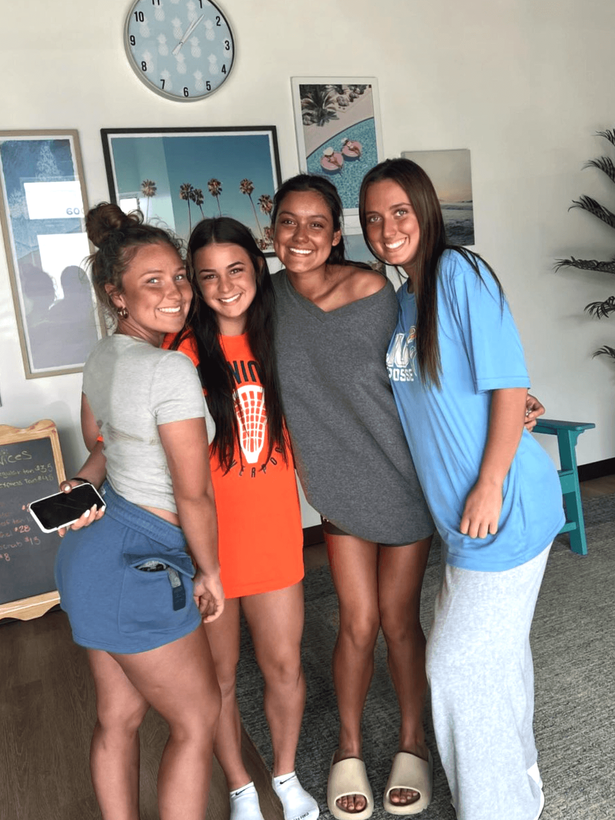 Everglow Spray Tan | Syracuse’s Best Custom Spray Tanning Services