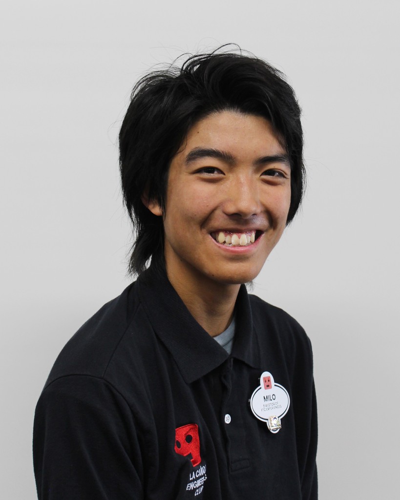 The La Canada Engineering Club