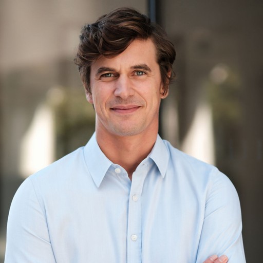 Noteus - Entrepreneurial investors in growth.