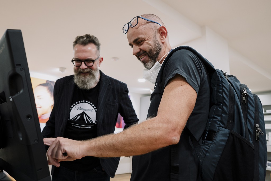 In den C&C Stores kommen die Wacom Lab an.