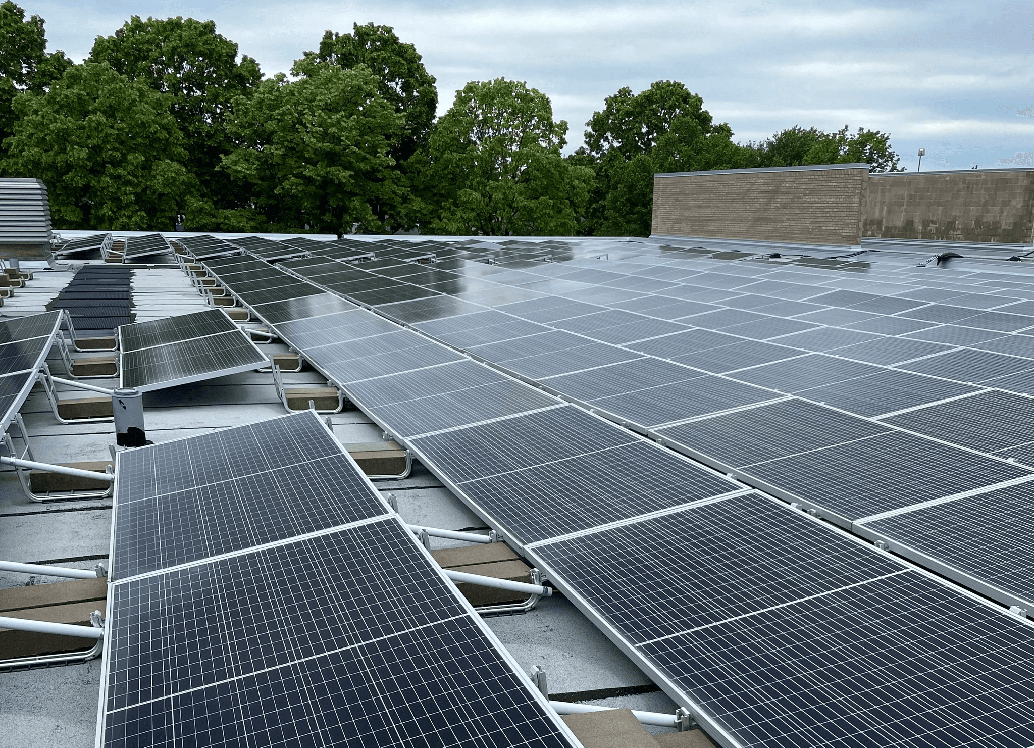 Minnesota Solar-Plus Solutions | REP – Solar, Storage, EV & Microgrids