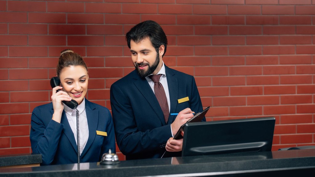 7 Ways to Improve Front Office Operations in Hotels - bellboy Blog