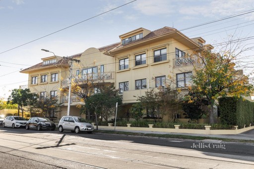 Aligned Property Services | Melbourne's Leading Strata Cleaning Service