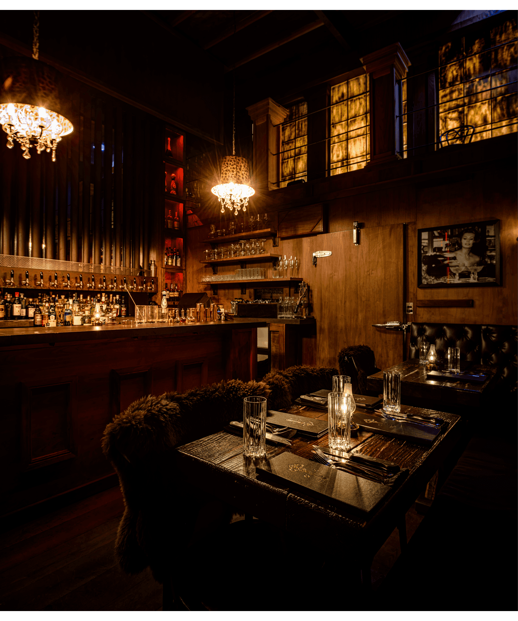 Gaslamp Gallery – Dine In Style Photos