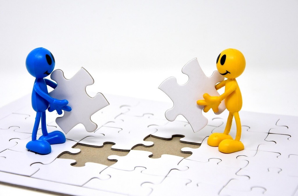 Different Types of Knowledge: Implicit, Tacit, and Explicit Explained
