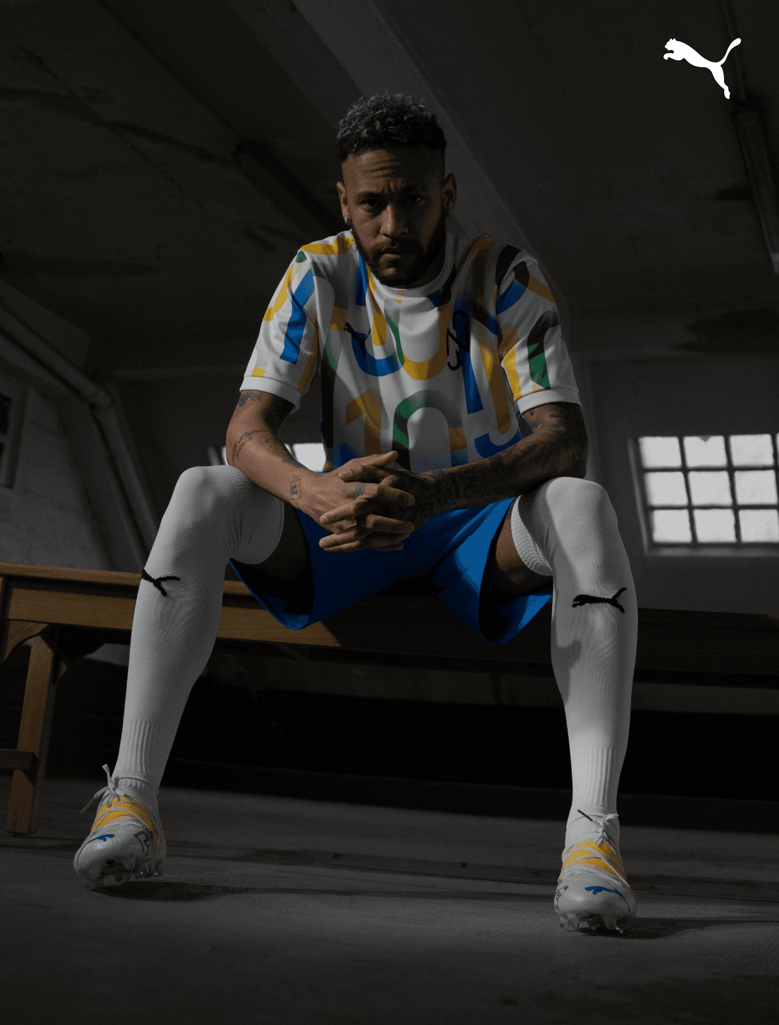 433 Football - cases