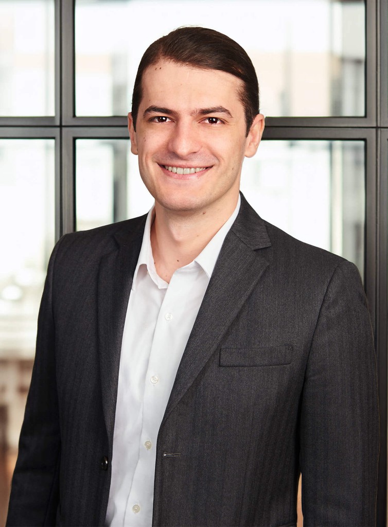 Immigration Lawyers with 12+ Years Experience