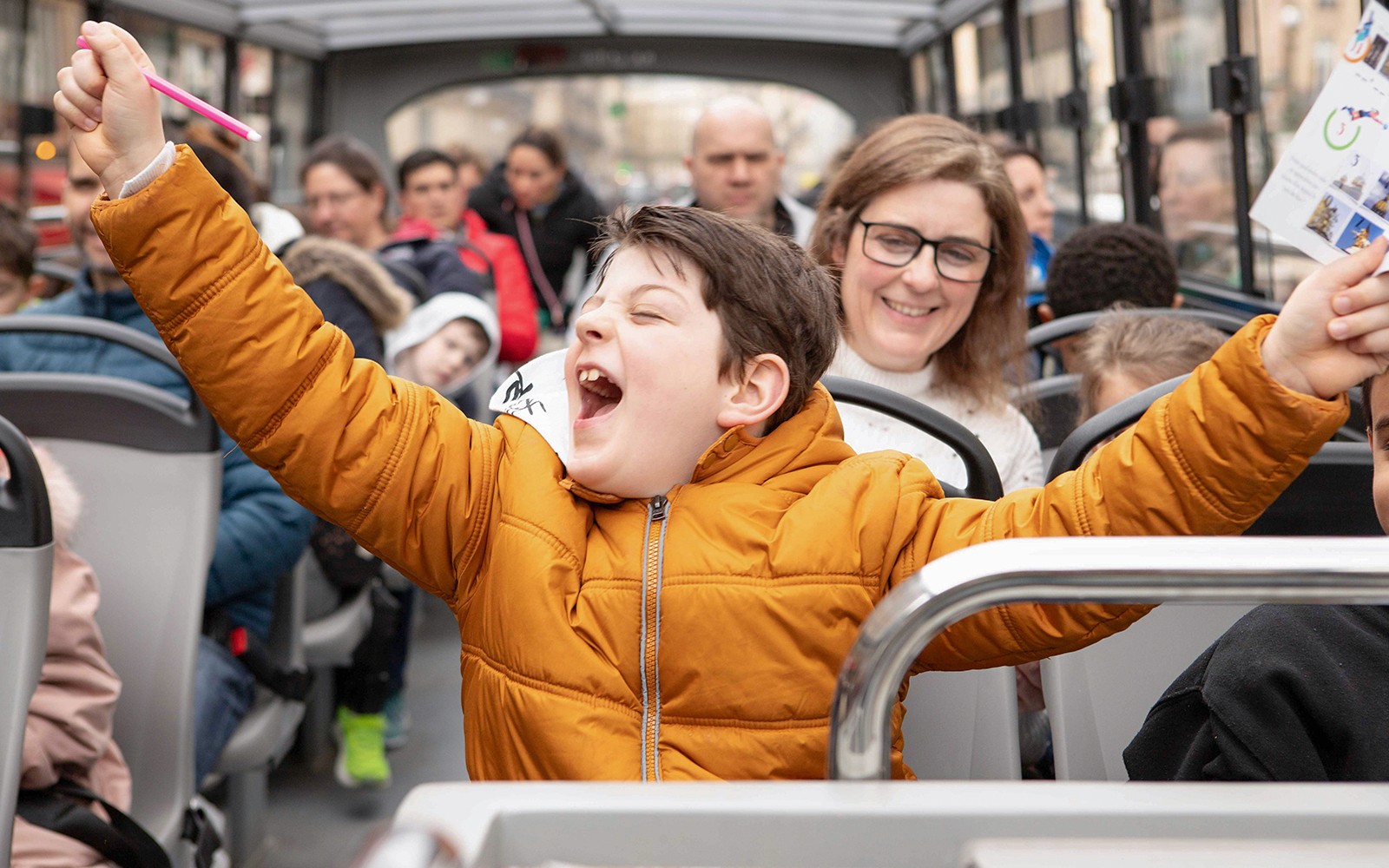 Paris Kids Bus Tour Tickets | Fun City Sightseeing