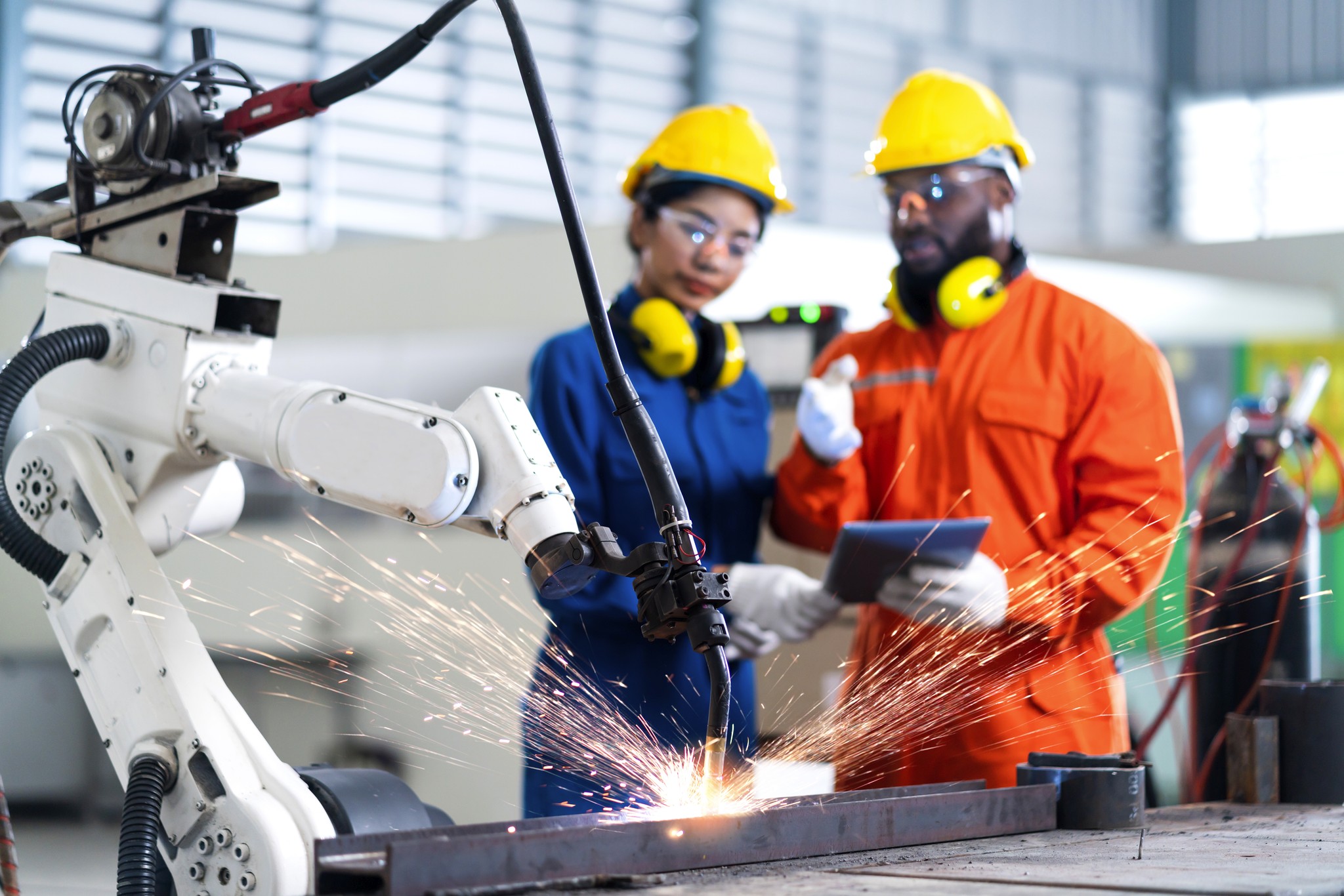 What is a Machine Shop? Components and Industries They Serve