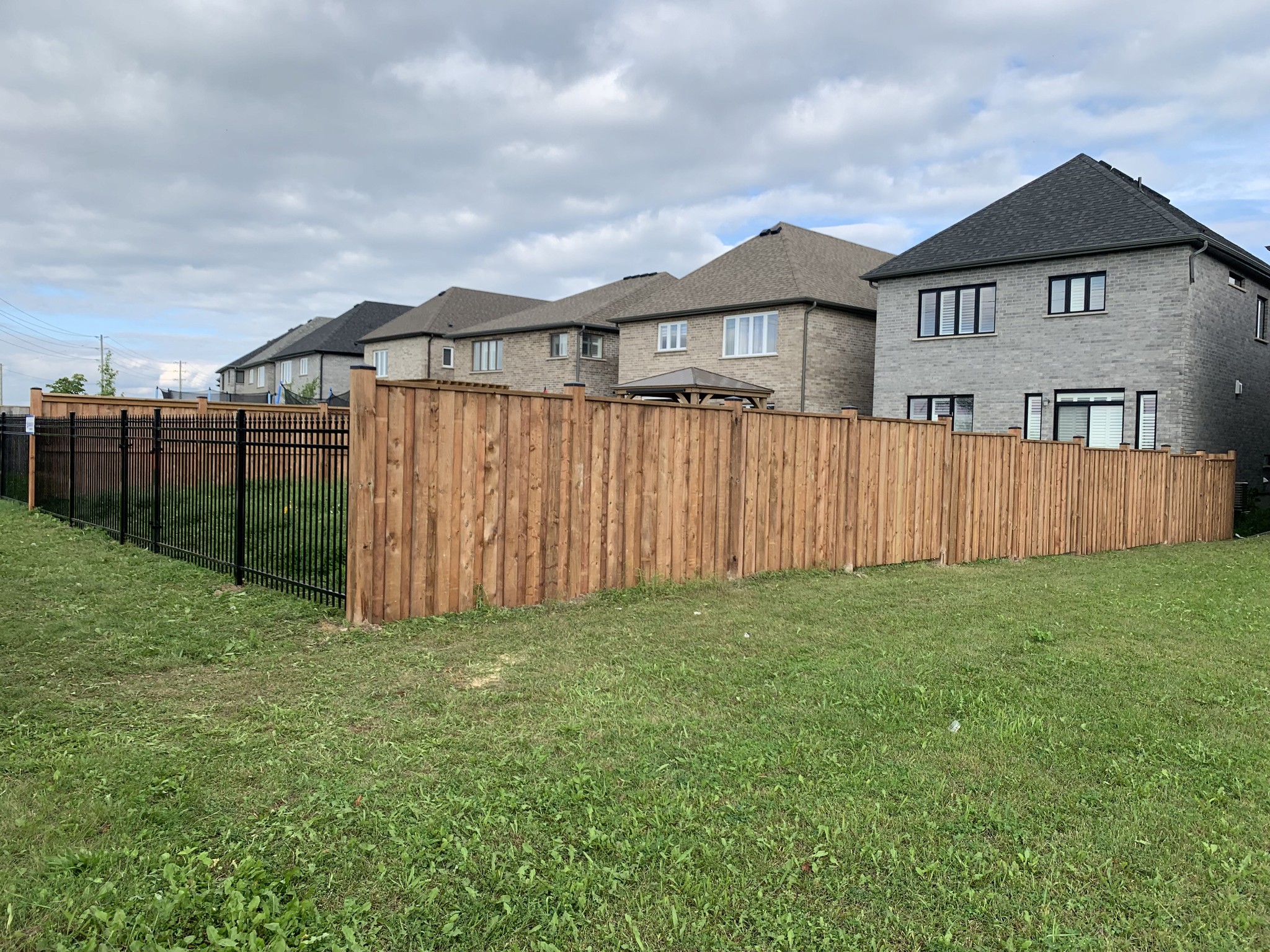Star Fencing Inc. | Fence & Deck Contractor | Quotes Available