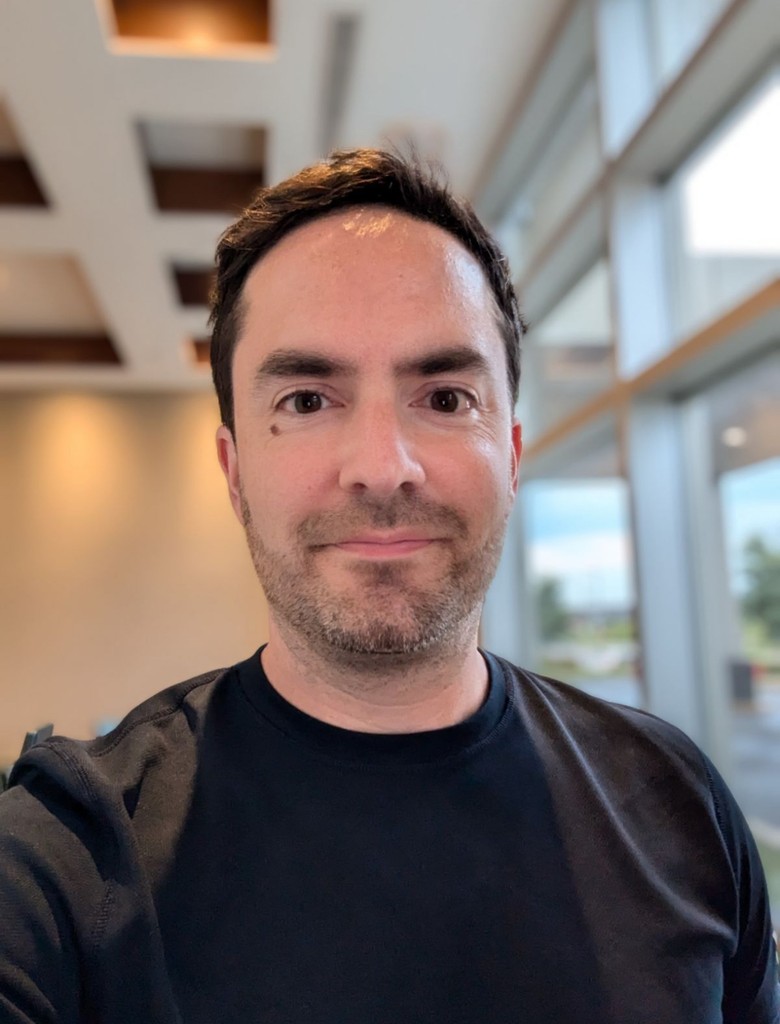 Amical - Compagnon IA personnalisé pour aînés au Québec