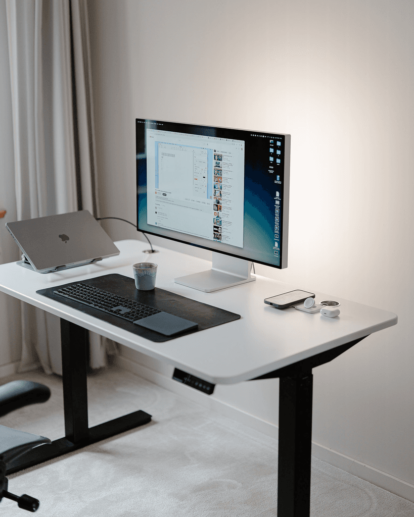 Dead Simple Desks | Minimal desk setup inspiration