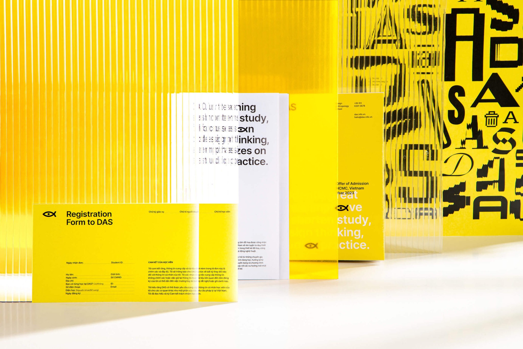 Layơ Lab - Creative Studio