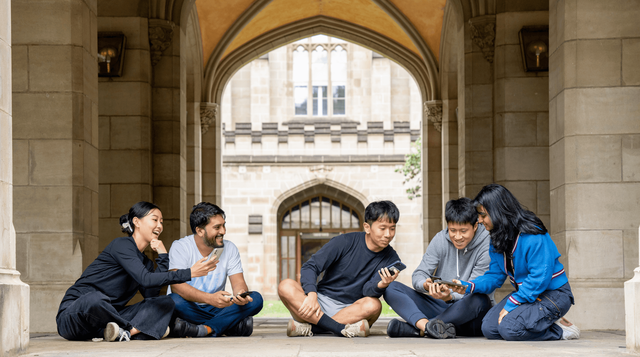 Deckle: Break the Ice, Deckle Style!