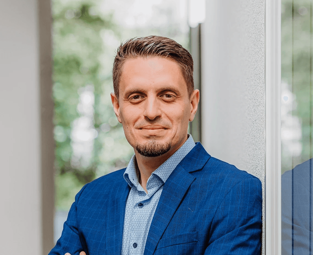 Stratos Technologies AG