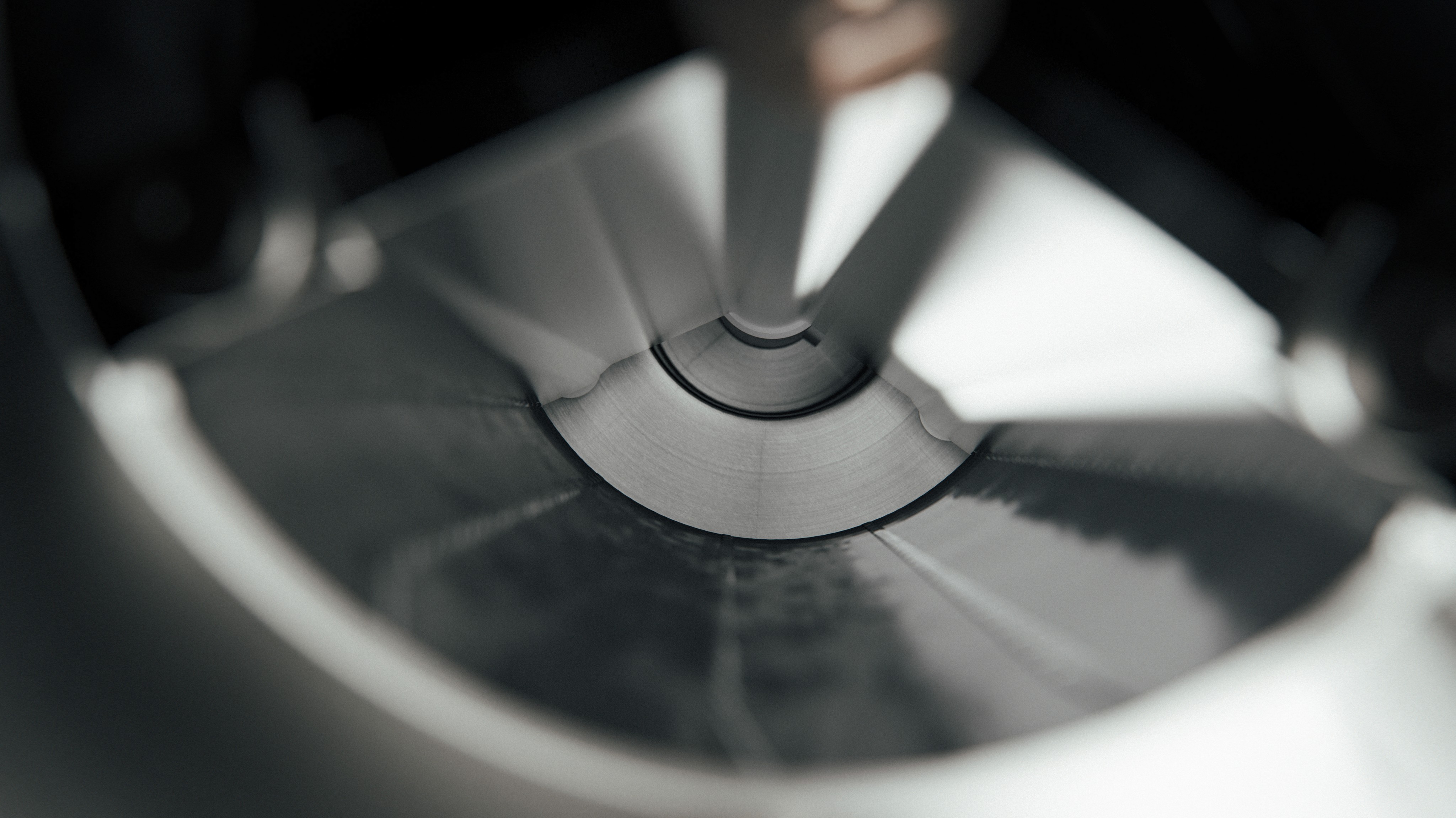 CLER | Filter-Free Air Purification Technology