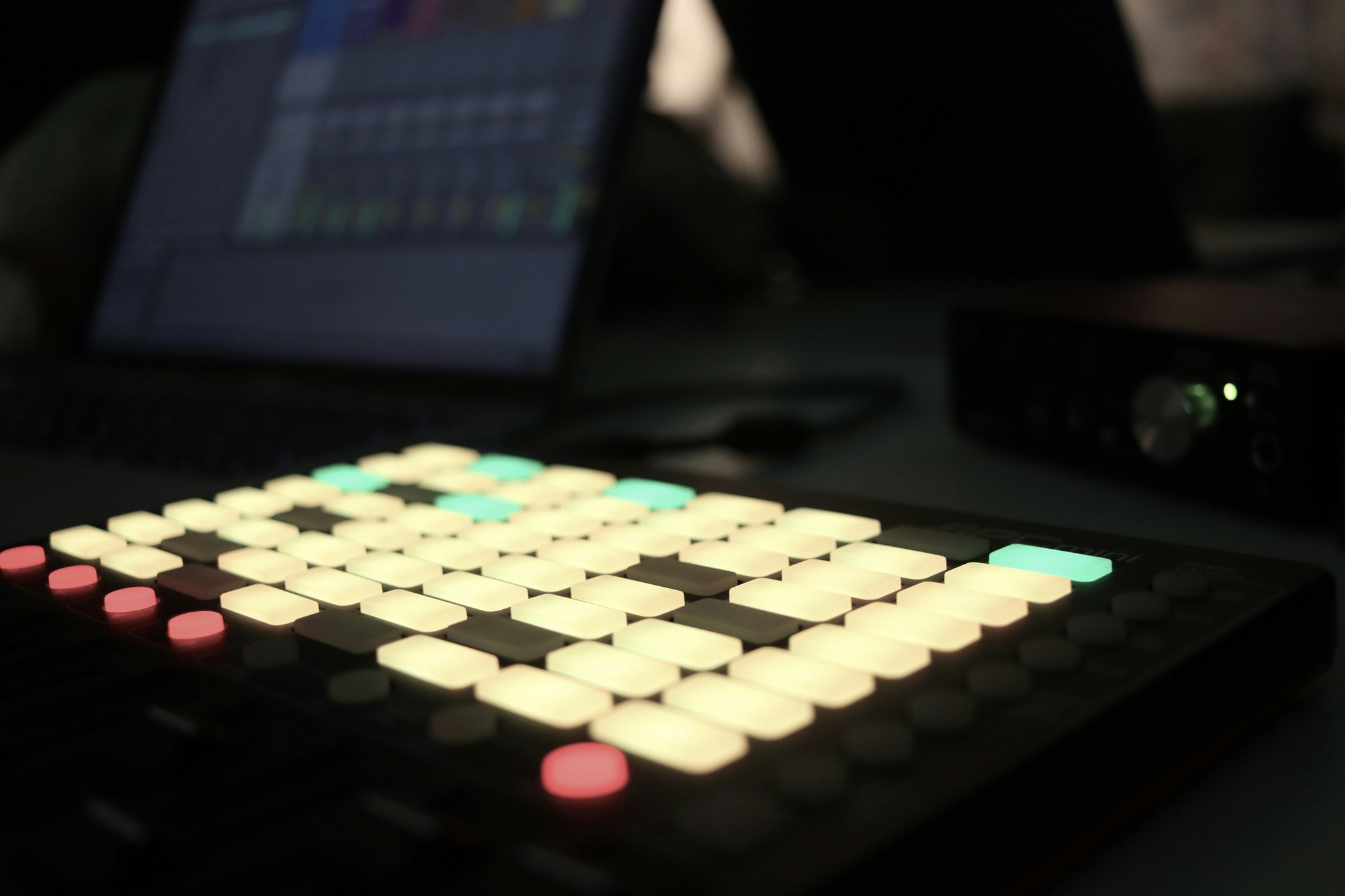 How to Turn Your Words Into a Song Online for Free - Voicestars