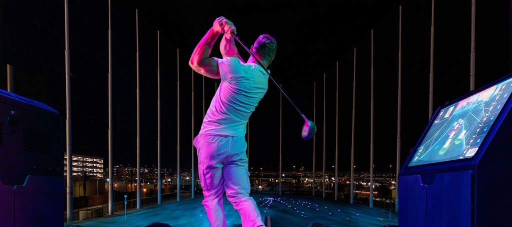 Atomic Golf: Enjoy Golf, Food, and Fun in Las Vegas