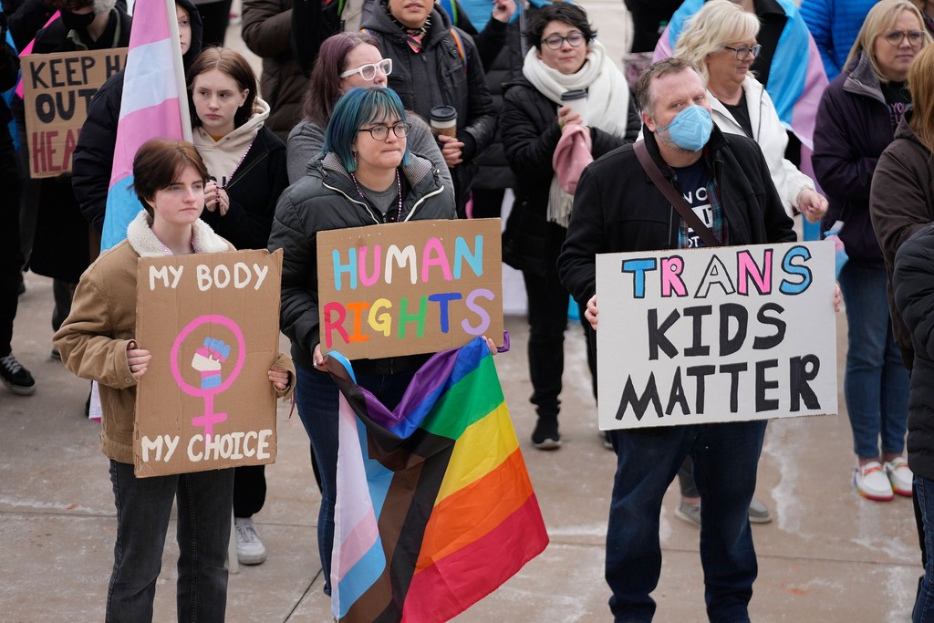 What is Gender Affirming Care? 2025 Guide - Birches Health