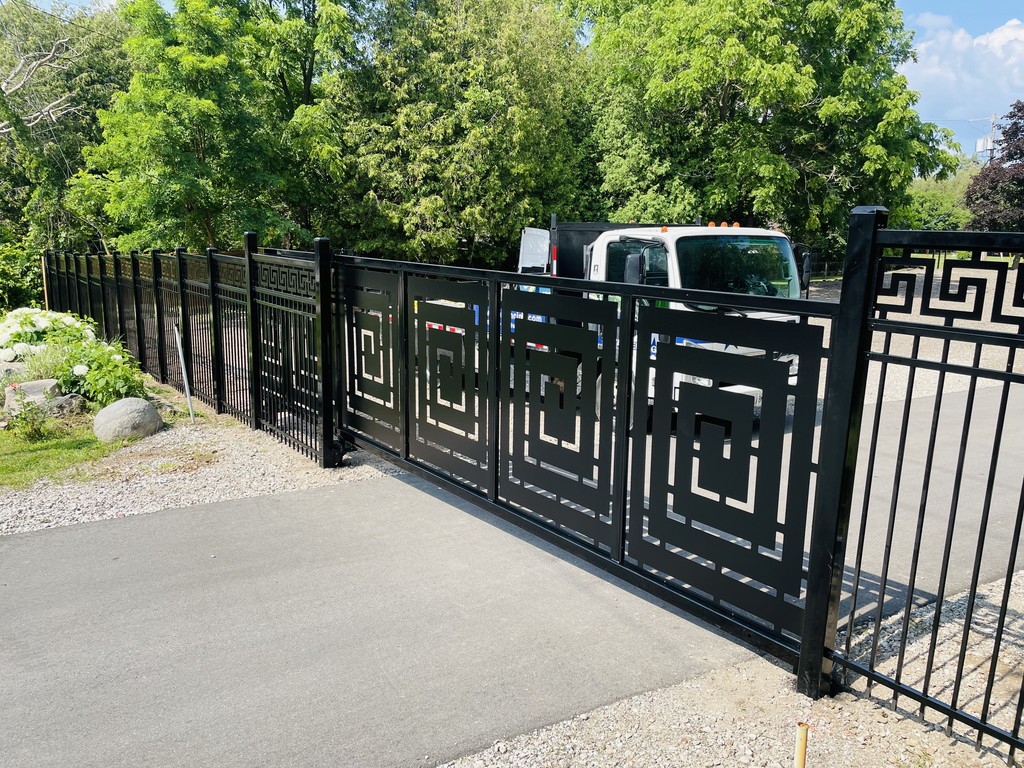 Star Fencing Inc. | Fence & Deck Contractor | Quotes Available