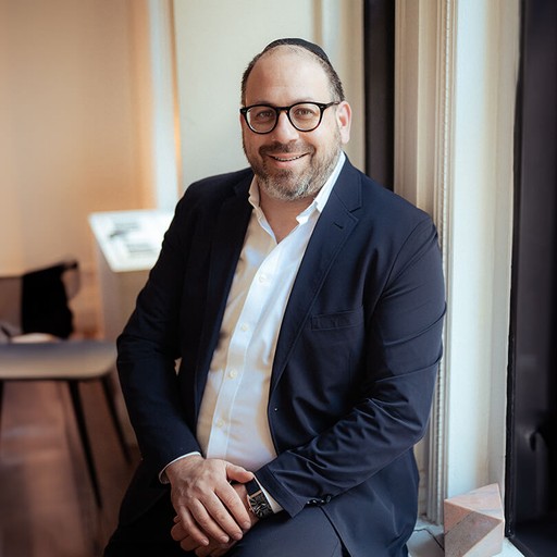 E2 Visa Comprehensive Guide. Updated in April 2025