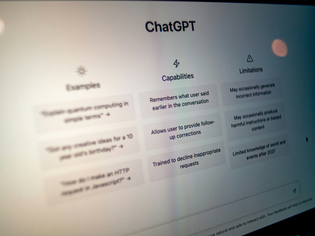 8 Efficient Ways to Use ChatGPT for Research — Otio Blog