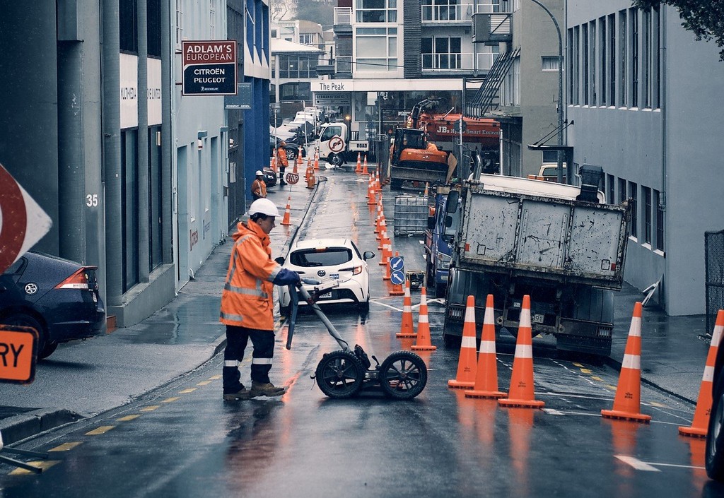 Utility locating and mark-out services - Underground Utility Experts ...